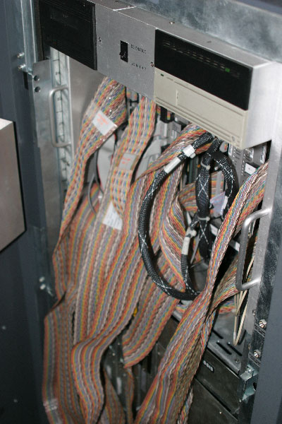 These are the wires to the main processor (at the bottom)